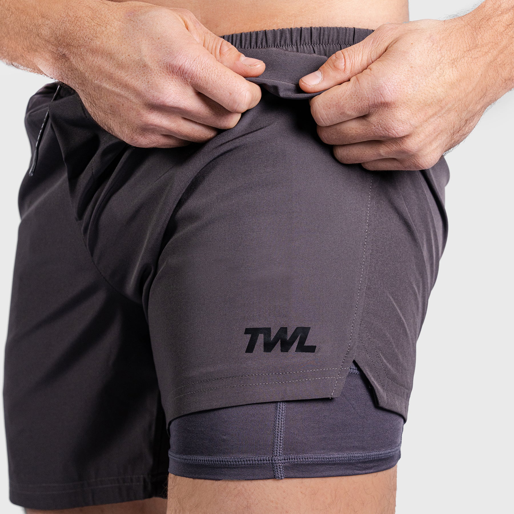 TWL - MEN'S VAULT 2-IN-1 SHORTS - 6" - GREY