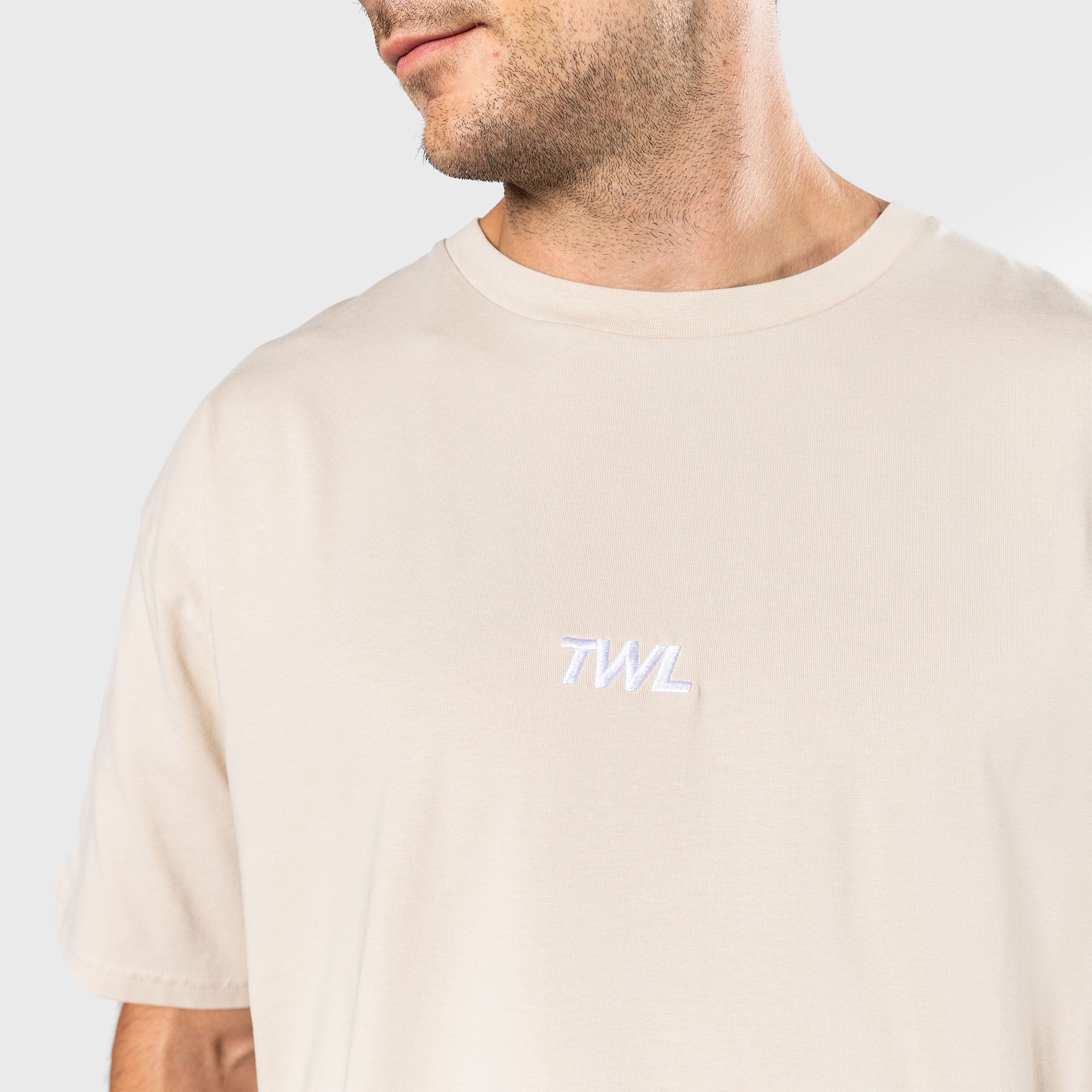 TWL - OVERSIZED T-SHIRT - LINEN/WHITE